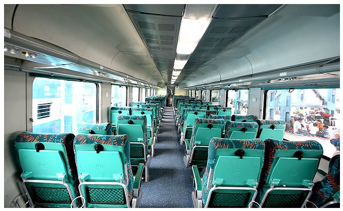 Gatimaan Express: 10 Things To Know About India's Fastest Train Till Date