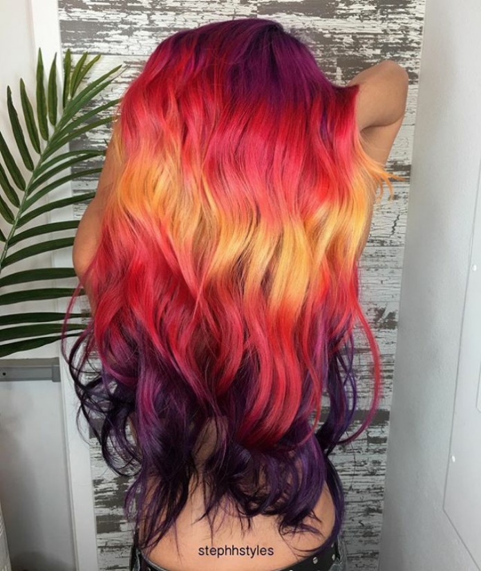 You Will In Love With This New Shine Line Hair Trend!