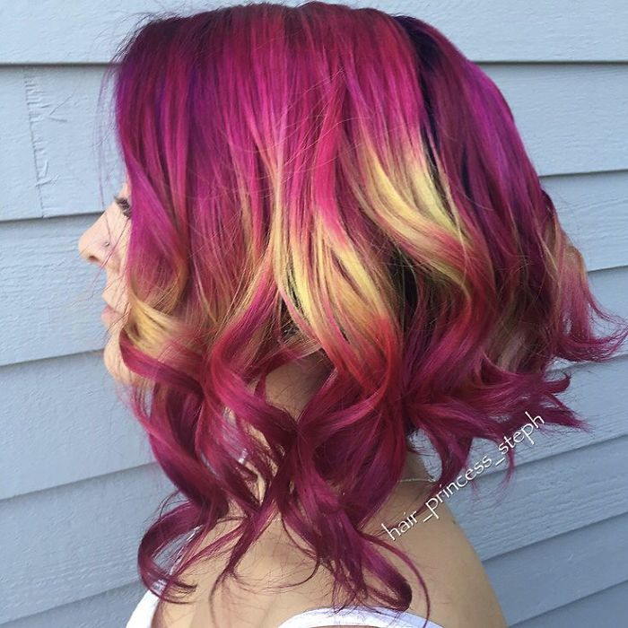 You Will In Love With This New Shine Line Hair Trend!