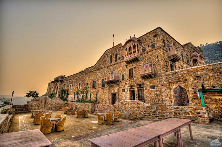 These 5 Forts In India Will Be Perfect For A Weekend Getaway!