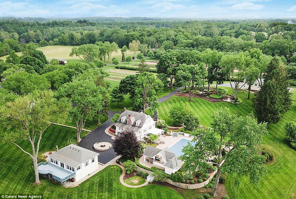 A dream 80-acre estate belonging to Muhammad Ali has gone for sale