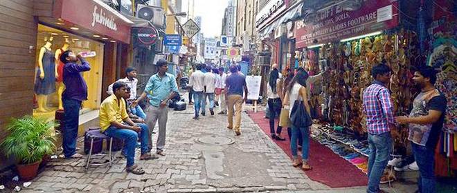 8 Markets In Delhi That You Need To Visit For Clothes, Home Decor And ...