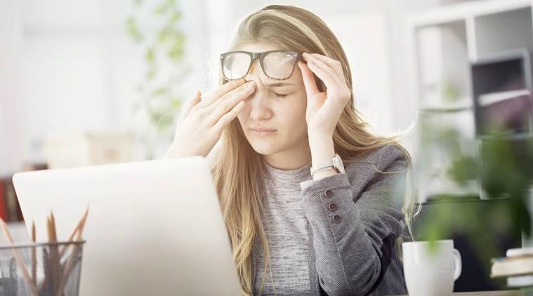 How To Avoid Eye Strain At Work In 5 Simple Ways