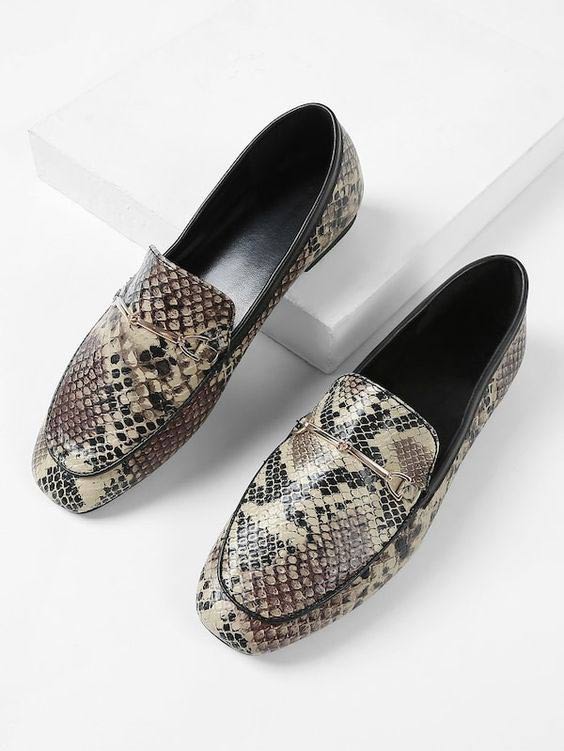 7 Subtle Ways Of Incorporating The Snakeskin Print Trend In Your Daily ...