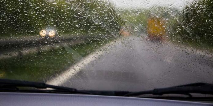 How to Clean Fogged Car Windows | How to Prevent Fogging of Windows