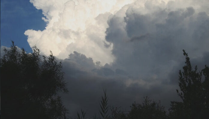 Why are rain clouds dark? Do dark clouds always mean rain?